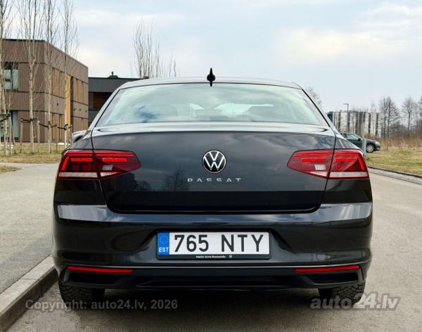 Pelēks Volkswagen Passat 2021 Tallina, ar dzinēja tilpumu 2.00 L un nobraukumu 61 tūkst. km par 22000 €, foto 7 vietnē AUTOMOTO.COM.LV