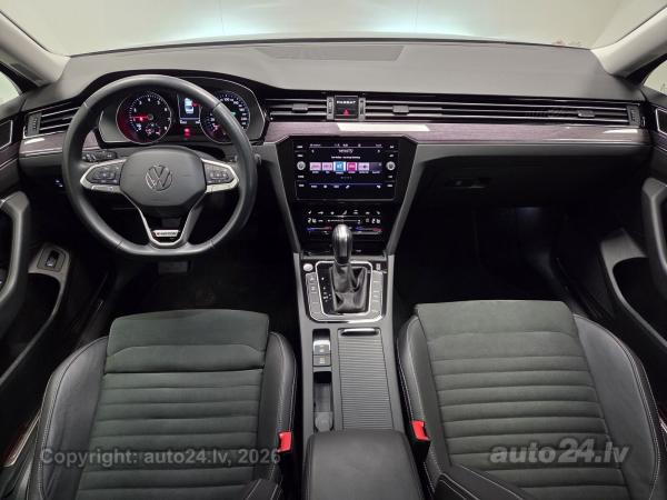 Pelēks Volkswagen Passat 2021 Tallina, ar dzinēja tilpumu 2.00 L un nobraukumu 92 tūkst. km par 25900 €, foto 7 vietnē AUTOMOTO.COM.LV