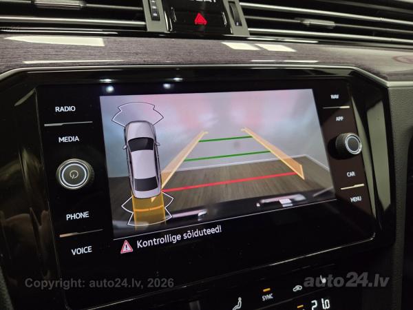 Pelēks Volkswagen Passat 2021 Tallina, ar dzinēja tilpumu 2.00 L un nobraukumu 92 tūkst. km par 25900 €, foto 10 vietnē AUTOMOTO.COM.LV