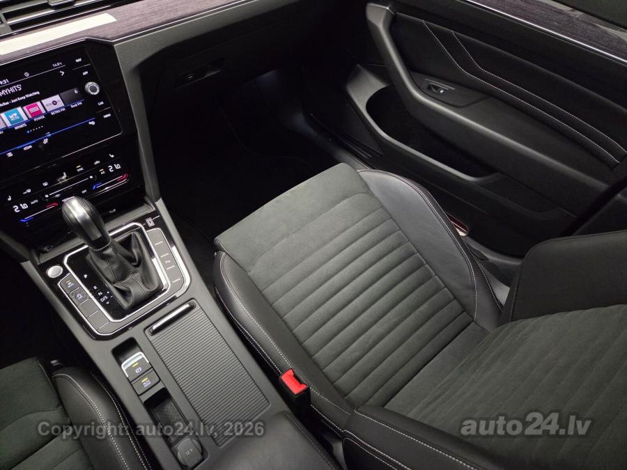 Pelēks Volkswagen Passat 2021 Tallina, ar dzinēja tilpumu 2.00 L un nobraukumu 92 tūkst. km par 25900 €, foto 21 vietnē AUTOMOTO.COM.LV