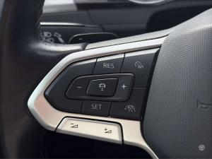Pelēks Volkswagen Passat 2021 Kauņa, ar dzinēja tilpumu 2.00 L un nobraukumu 150 tūkst. km par 15999 €, foto 19 vietnē AUTOMOTO.COM.LV