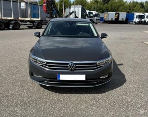 Grey Volkswagen Passat 2021 in Vilnius, with an engine capacity of 1.50 L and mileage of 128 thousand km for 17900 €, photo  on AUTOMOTO.COM.LV
