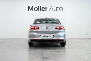 Grey Volkswagen Passat 2021 in Vilnius, with an engine capacity of 1.50 L and mileage of 115 thousand km for 16500 €, photo 7 on AUTOMOTO.COM.LV