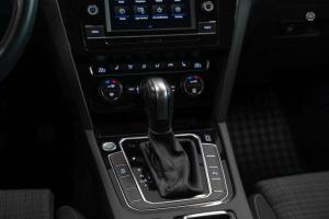 Grey Volkswagen Passat 2021 in Vilnius, with an engine capacity of 1.50 L and mileage of 115 thousand km for 16500 €, photo 16 on AUTOMOTO.COM.LV