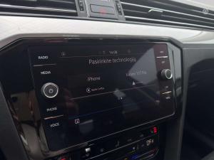 Pelēks Volkswagen Passat 2021 Kauņa, ar dzinēja tilpumu 2.00 L un nobraukumu 150 tūkst. km par 15999 €, foto 18 vietnē AUTOMOTO.COM.LV