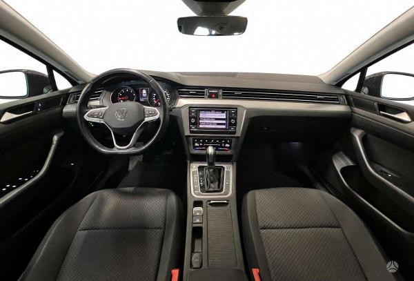 Pelēks Volkswagen Passat 2021 Kauņa, ar dzinēja tilpumu 1.50 L un nobraukumu 161 tūkst. km par 14200 €, foto 6 vietnē AUTOMOTO.COM.LV