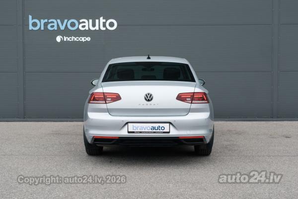Grey Volkswagen Passat 2022 in Tartu, with an engine capacity of 1.50 L and mileage of 43 thousand km for 20000 €, photo 7 on AUTOMOTO.COM.LV