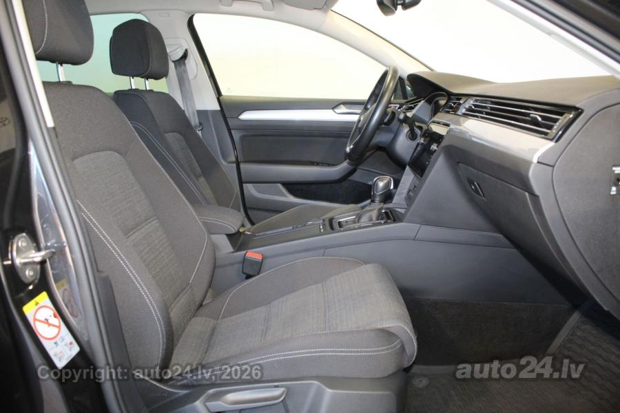 Pelēks Volkswagen Passat 2022 Tallina, ar dzinēja tilpumu 1.50 L un nobraukumu 67 tūkst. km par 20990 €, foto 7 vietnē AUTOMOTO.COM.LV