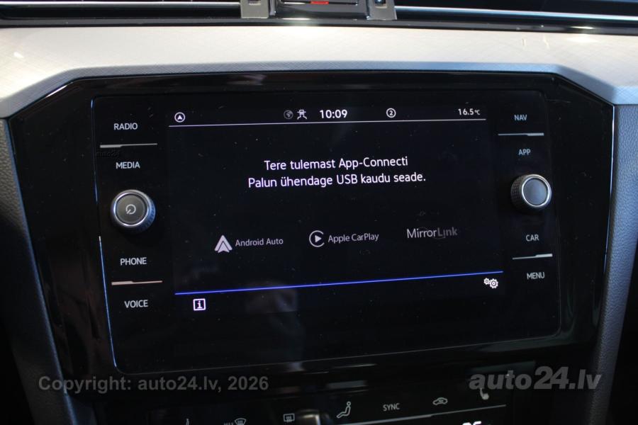 Pelēks Volkswagen Passat 2022 Tallina, ar dzinēja tilpumu 1.50 L un nobraukumu 67 tūkst. km par 20990 €, foto 19 vietnē AUTOMOTO.COM.LV
