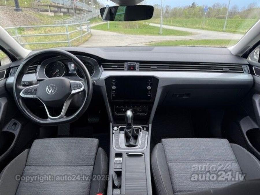 Pelēks Volkswagen Passat 2022 Tallina, ar dzinēja tilpumu 1.50 L un nobraukumu 86 tūkst. km par 19500 €, foto 7 vietnē AUTOMOTO.COM.LV