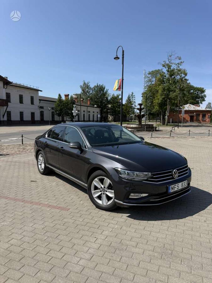 Pelēks Volkswagen Passat 2022 Mažeikiai, ar dzinēja tilpumu 1.50 L un nobraukumu 48 tūkst. km par 22400 €, foto 4 vietnē AUTOMOTO.COM.LV