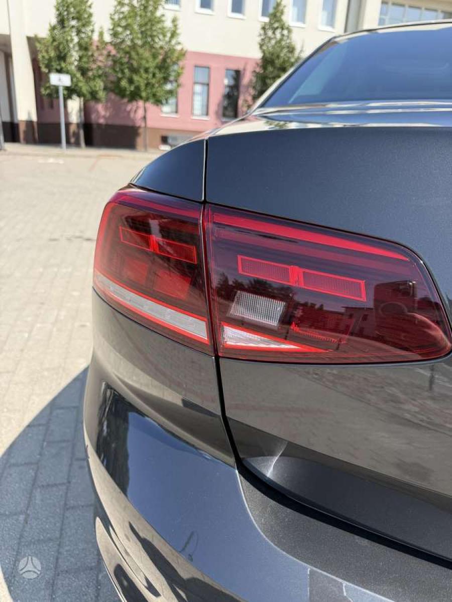 Pelēks Volkswagen Passat 2022 Mažeikiai, ar dzinēja tilpumu 1.50 L un nobraukumu 48 tūkst. km par 22400 €, foto 9 vietnē AUTOMOTO.COM.LV