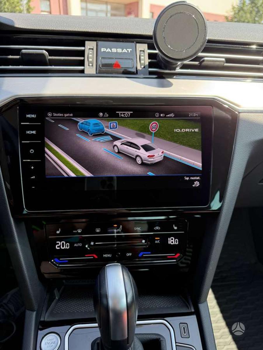 Pelēks Volkswagen Passat 2022 Mažeikiai, ar dzinēja tilpumu 1.50 L un nobraukumu 48 tūkst. km par 22400 €, foto 27 vietnē AUTOMOTO.COM.LV