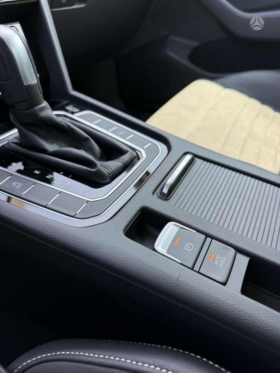 Pelēks Volkswagen Passat 2022 Mažeikiai, ar dzinēja tilpumu 1.50 L un nobraukumu 48 tūkst. km par 22400 €, foto 31 vietnē AUTOMOTO.COM.LV