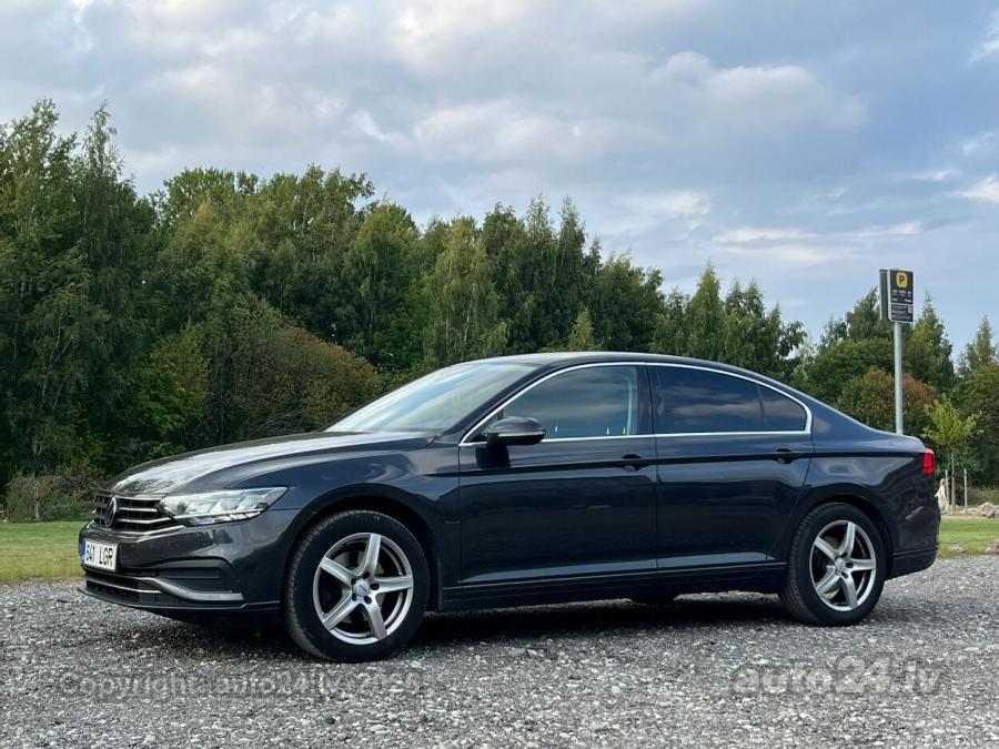 Серый Фольксваген Пассат 2022 в Таллин, объемом двигателя 1.50 л и пробегом 124 тыс. км за 19900 €, фото 1 на AUTOMOTO.COM.LV