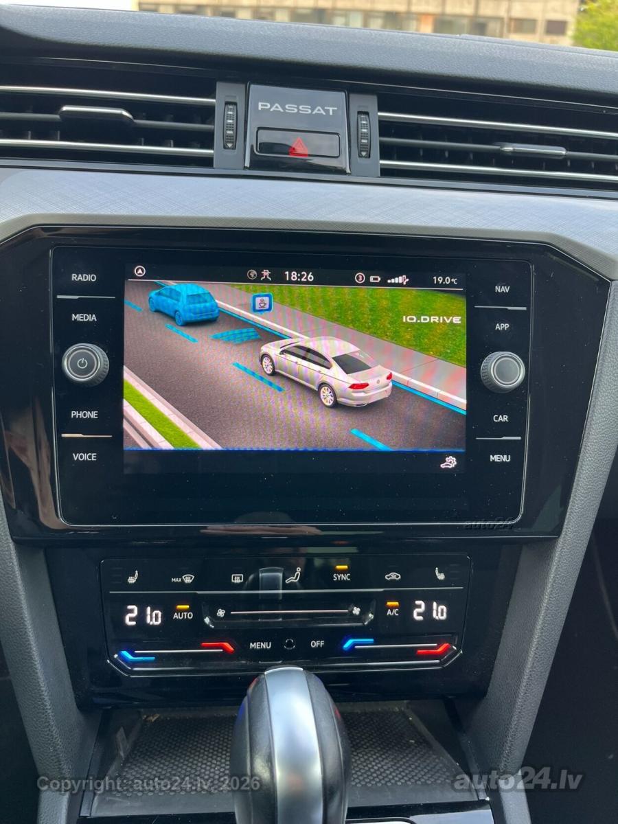 Pelēks Volkswagen Passat 2022 Tallina, ar dzinēja tilpumu 1.50 L un nobraukumu 121 tūkst. km par 18500 €, foto 20 vietnē AUTOMOTO.COM.LV