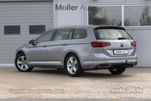 Grey Volkswagen Passat 2023 in Jelgava, with an engine capacity of 2.00 L and mileage of 202 thousand km for 20486 €, photo 5 on AUTOMOTO.COM.LV