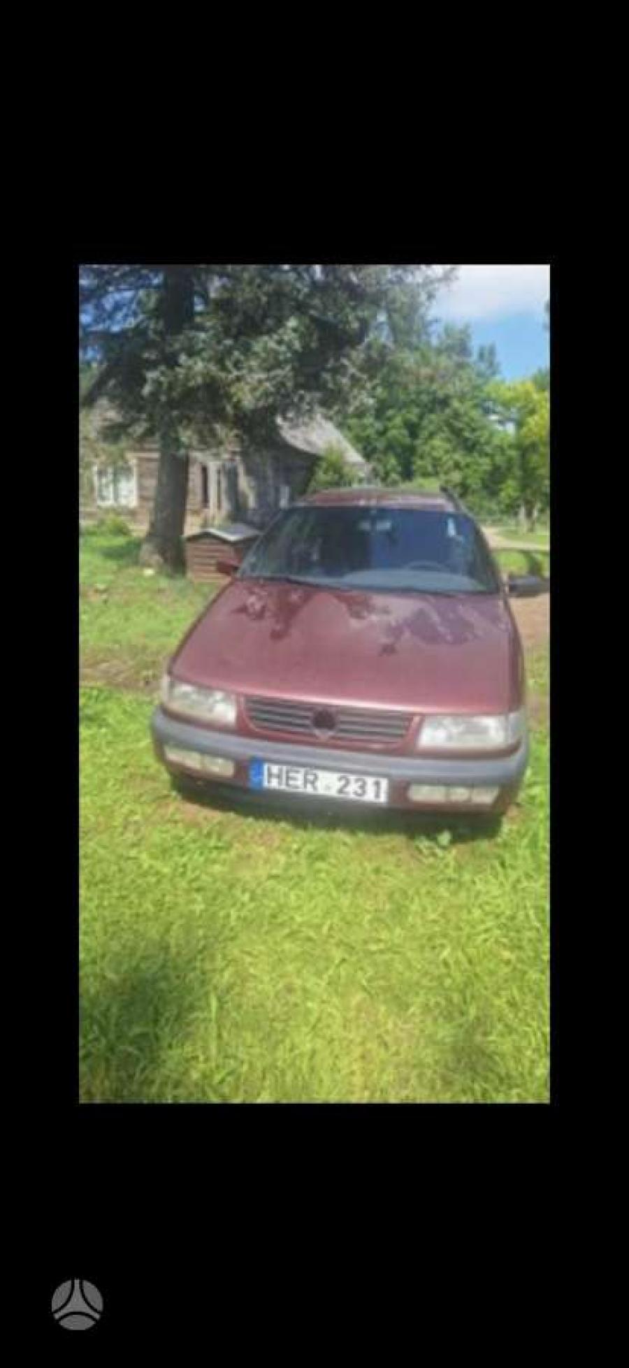 Grey Volkswagen Passat 1994 in Kaunas, with an engine capacity of 1.59 L and mileage of 346 thousand km for 350 €, photo 6 on AUTOMOTO.COM.LV