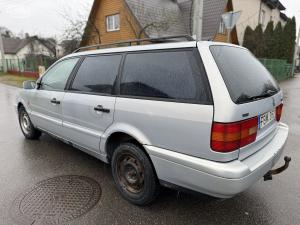 Grey Volkswagen Passat 1995 in Kaunas, with an engine capacity of 1.90 L and mileage of 266 thousand km for 650 €, photo 7 on AUTOMOTO.COM.LV