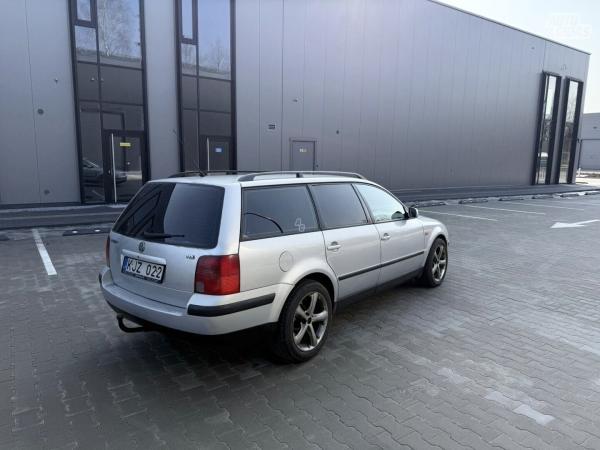 Grey Volkswagen Passat 1997 in Vilnius, with an engine capacity of 1.90 L and mileage of 291 thousand km for 1400 €, photo 6 on AUTOMOTO.COM.LV
