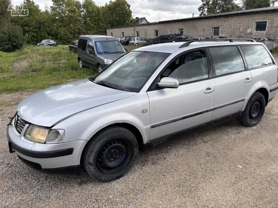 Pelēks Volkswagen Passat 1997 Joniškis, ar dzinēja tilpumu 1.90 L un nobraukumu 371 tūkst. km par 300 €, foto 7 vietnē AUTOMOTO.COM.LV