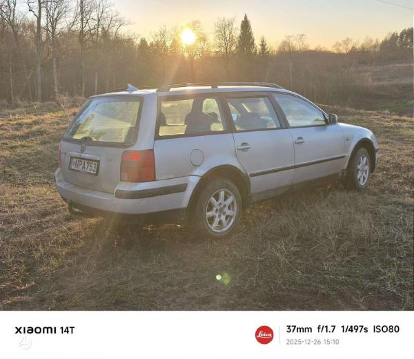 Pelēks Volkswagen Passat 1998 Viļņa, ar dzinēja tilpumu 1.90 L un nobraukumu 675 tūkst. km par 1350 €, foto 3 vietnē AUTOMOTO.COM.LV