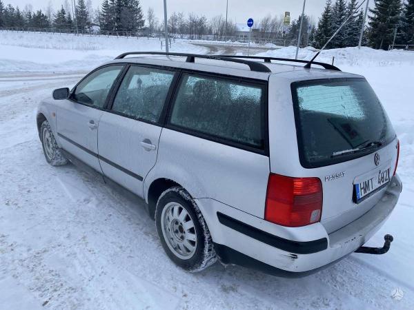 Pelēks Volkswagen Passat 1998 Utena, ar dzinēja tilpumu 1.90 L un nobraukumu 400 tūkst. km par 950 €, foto 6 vietnē AUTOMOTO.COM.LV