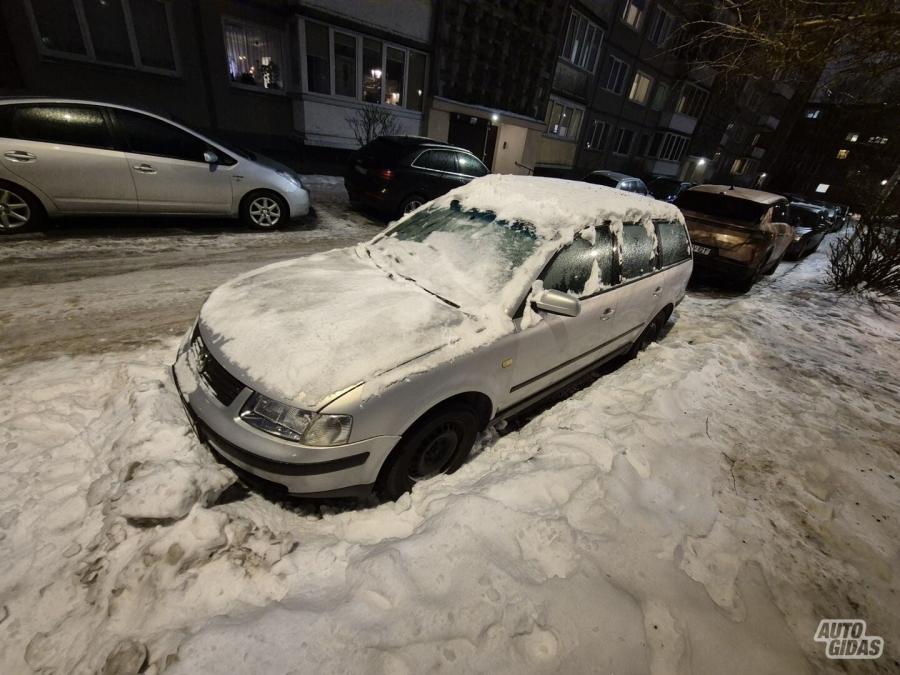 Серый Фольксваген Пассат 1998 в Клайпеда, объемом двигателя 1.90 л и пробегом 251 тыс. км за 360 €, фото 4 на AUTOMOTO.COM.LV