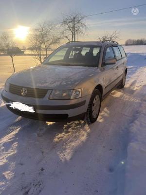 Pelēks Volkswagen Passat 1998 Kupiškis, ar dzinēja tilpumu 1.90 L un nobraukumu 310 tūkst. km par 750 €, foto  vietnē AUTOMOTO.COM.LV
