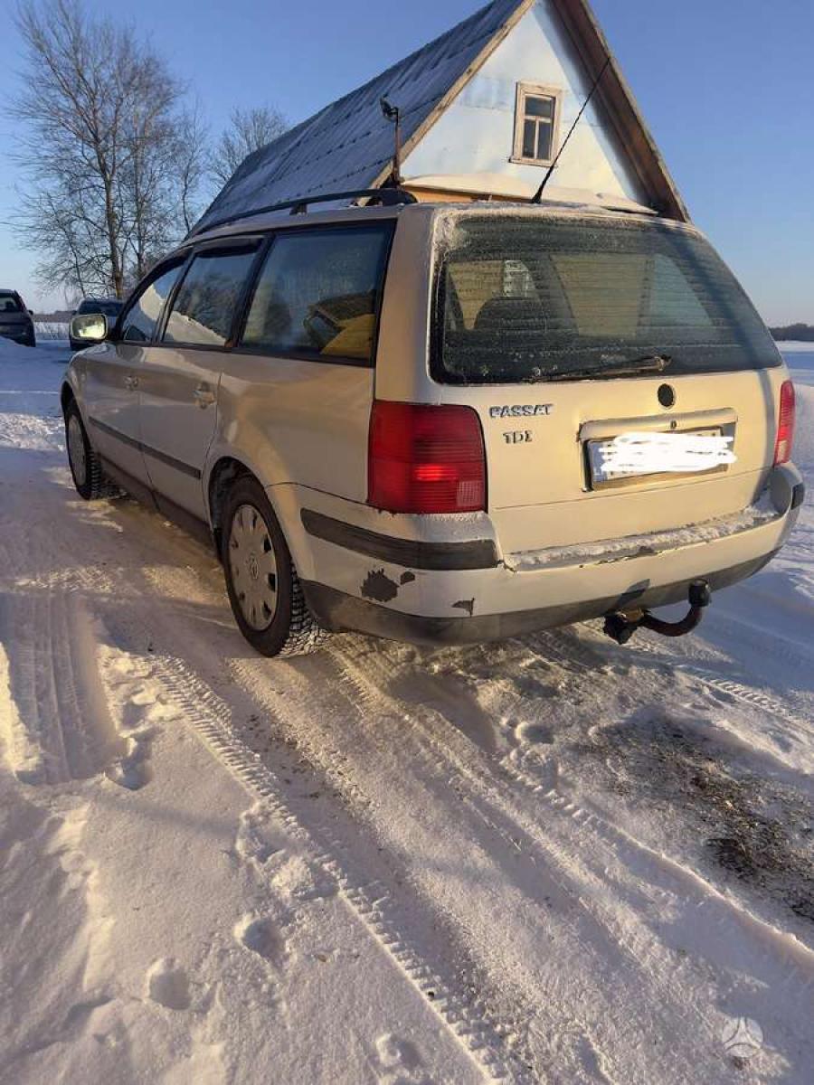 Grey Volkswagen Passat 1998 in Kupiskis, with an engine capacity of 1.90 L and mileage of 310 thousand km for 750 €, photo 2 on AUTOMOTO.COM.LV