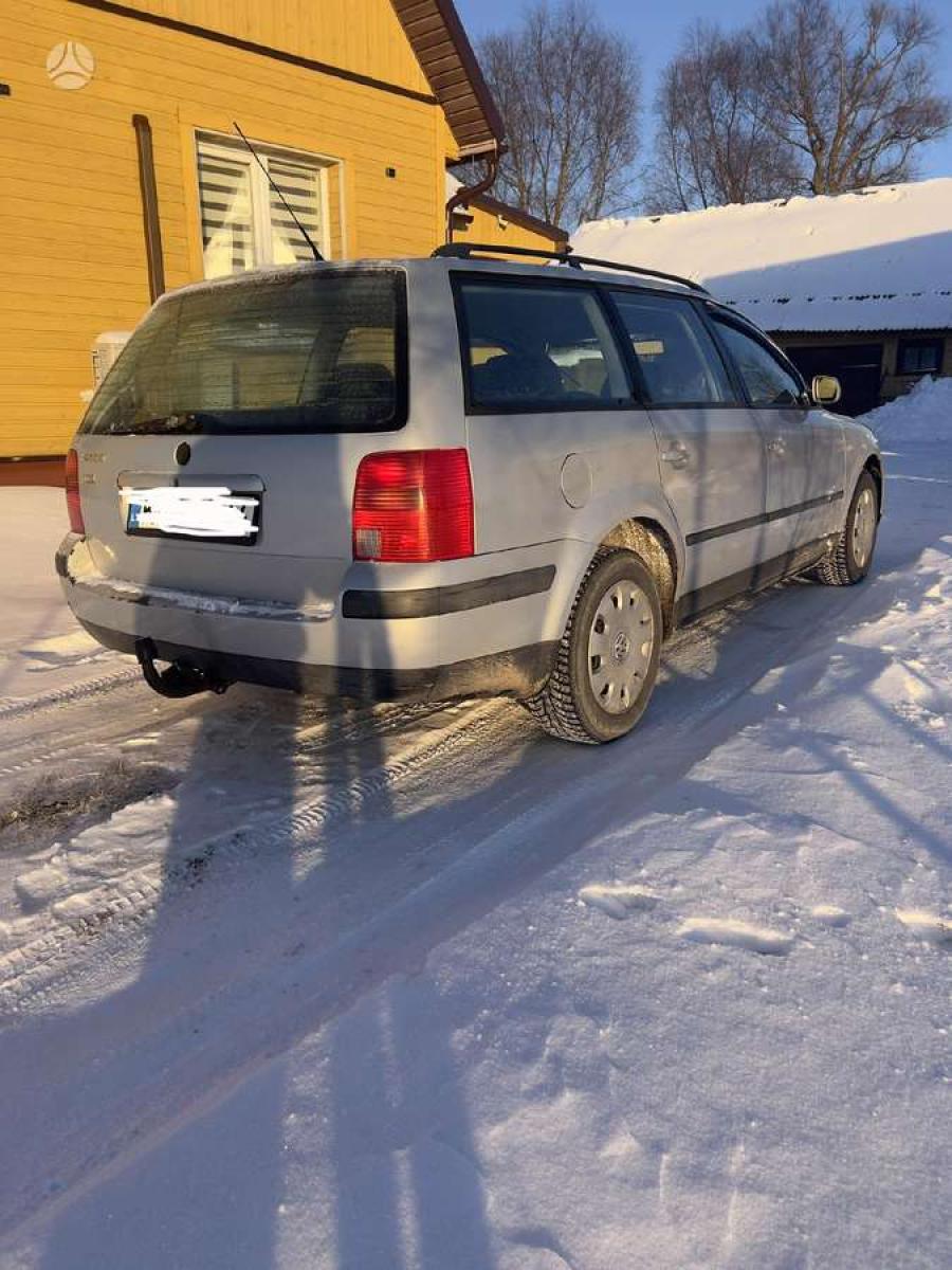 Grey Volkswagen Passat 1998 in Kupiskis, with an engine capacity of 1.90 L and mileage of 310 thousand km for 750 €, photo 3 on AUTOMOTO.COM.LV