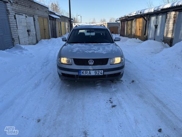 Grey Volkswagen Passat 1998 in Anyksciai, with an engine capacity of 1.90 L and mileage of 310 thousand km for 950 €, photo 5 on AUTOMOTO.COM.LV