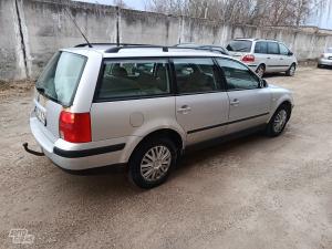 Pelēks Volkswagen Passat 1998 Joniškis, ar dzinēja tilpumu 1.90 L un nobraukumu 250 tūkst. km par 650 €, foto  vietnē AUTOMOTO.COM.LV