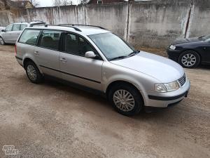 Pelēks Volkswagen Passat 1998 Joniškis, ar dzinēja tilpumu 1.90 L un nobraukumu 250 tūkst. km par 650 €, foto 4 vietnē AUTOMOTO.COM.LV