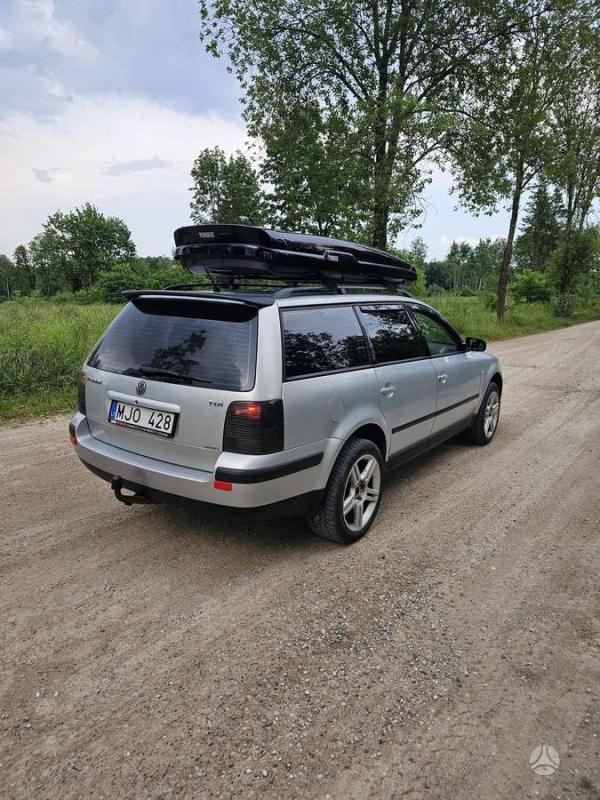 Grey Volkswagen Passat 1998 in Vilnius, with an engine capacity of 1.90 L and mileage of 320 thousand km for 3500 €, photo 4 on AUTOMOTO.COM.LV