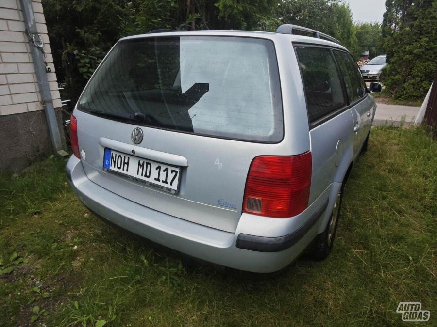 Pelēks Volkswagen Passat 1998 Marijampole, ar dzinēja tilpumu 1.60 L un nobraukumu 248 tūkst. km par 900 €, foto 5 vietnē AUTOMOTO.COM.LV