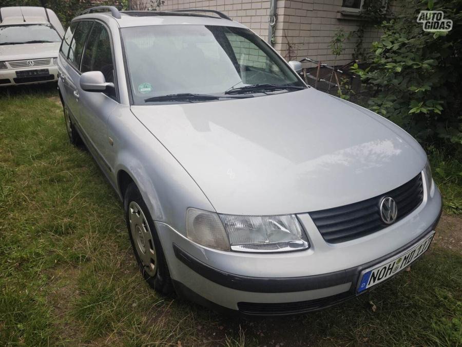 Pelēks Volkswagen Passat 1998 Marijampole, ar dzinēja tilpumu 1.60 L un nobraukumu 248 tūkst. km par 900 €, foto 7 vietnē AUTOMOTO.COM.LV