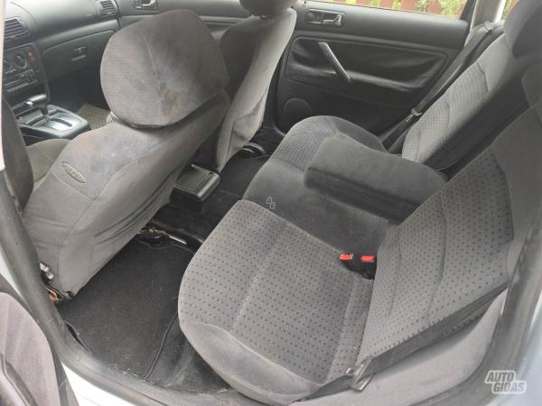 Pelēks Volkswagen Passat 1998 Marijampole, ar dzinēja tilpumu 1.60 L un nobraukumu 248 tūkst. km par 900 €, foto 7 vietnē AUTOMOTO.COM.LV