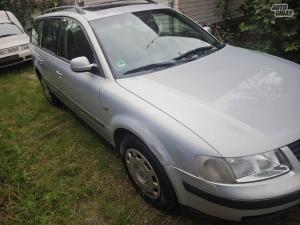 Pelēks Volkswagen Passat 1998 Marijampole, ar dzinēja tilpumu 1.60 L un nobraukumu 248 tūkst. km par 900 €, foto 9 vietnē AUTOMOTO.COM.LV