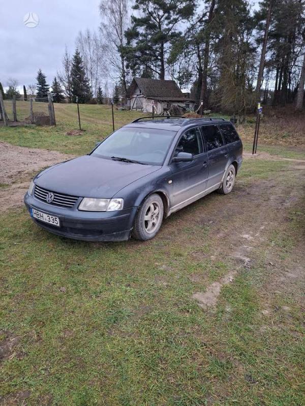 Grey Volkswagen Passat 1999 in Salcininkai, with an engine capacity of 1.90 L and mileage of 395 thousand km for 350 €, photo 1 on AUTOMOTO.COM.LV