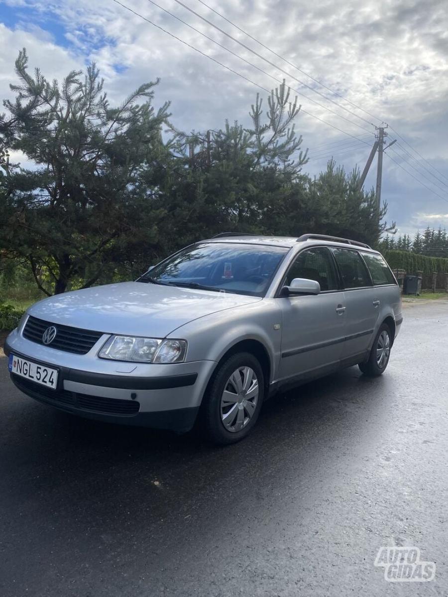 Grey Volkswagen Passat 1999 in Vilnius, with an engine capacity of 1.90 L and mileage of 463 thousand km for 900 €, photo 1 on AUTOMOTO.COM.LV