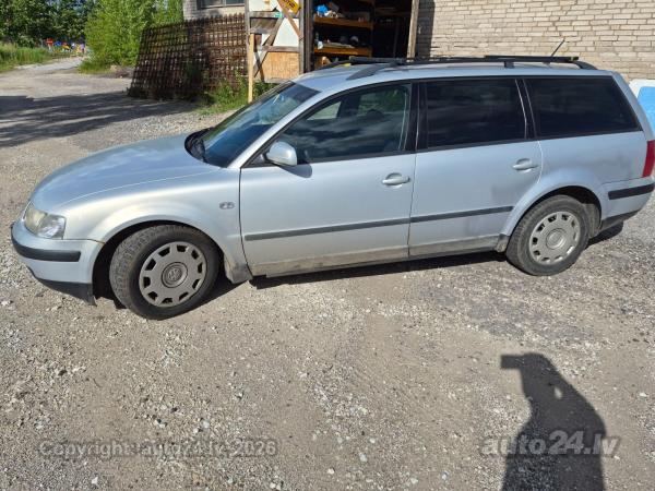 Grey Volkswagen Passat 1999 in Tallinn, with an engine capacity of 1.90 L and mileage of 361 thousand km for 1316 €, photo 3 on AUTOMOTO.COM.LV