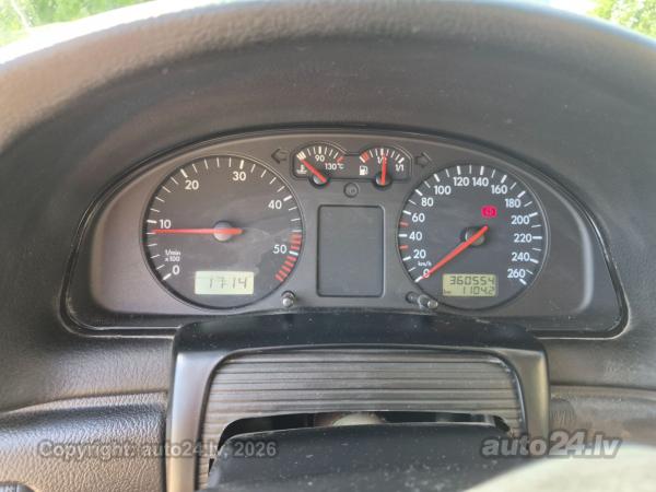 Grey Volkswagen Passat 1999 in Tallinn, with an engine capacity of 1.90 L and mileage of 361 thousand km for 1316 €, photo 8 on AUTOMOTO.COM.LV