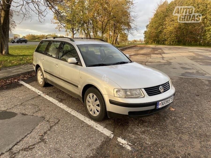 Grey Volkswagen Passat 1999 in Siauliai, with an engine capacity of 1.80 L and mileage of 400 thousand km for 1150 €, photo 7 on AUTOMOTO.COM.LV
