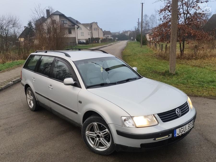 Pelēks Volkswagen Passat 2000 Kelmė, ar dzinēja tilpumu 1.90 L un nobraukumu 537 tūkst. km par 670 €, foto 1 vietnē AUTOMOTO.COM.LV