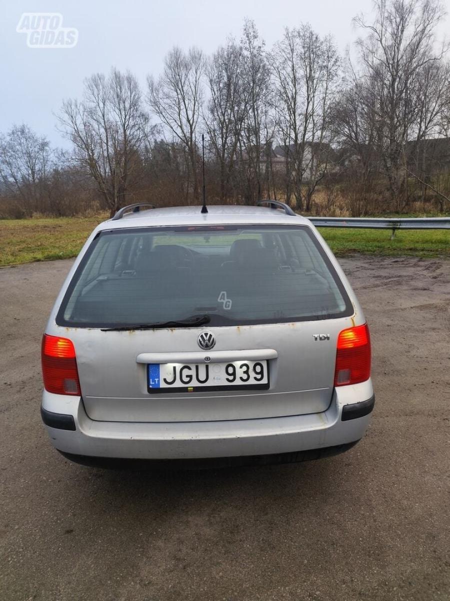Pelēks Volkswagen Passat 2000 Kelmė, ar dzinēja tilpumu 1.90 L un nobraukumu 537 tūkst. km par 670 €, foto 5 vietnē AUTOMOTO.COM.LV