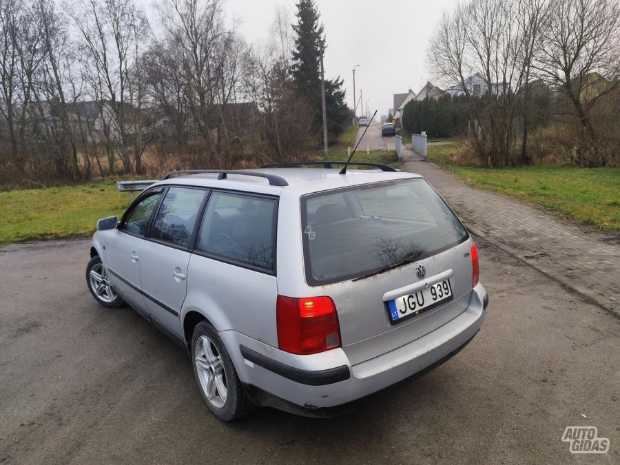 Pelēks Volkswagen Passat 2000 Kelmė, ar dzinēja tilpumu 1.90 L un nobraukumu 537 tūkst. km par 670 €, foto 6 vietnē AUTOMOTO.COM.LV