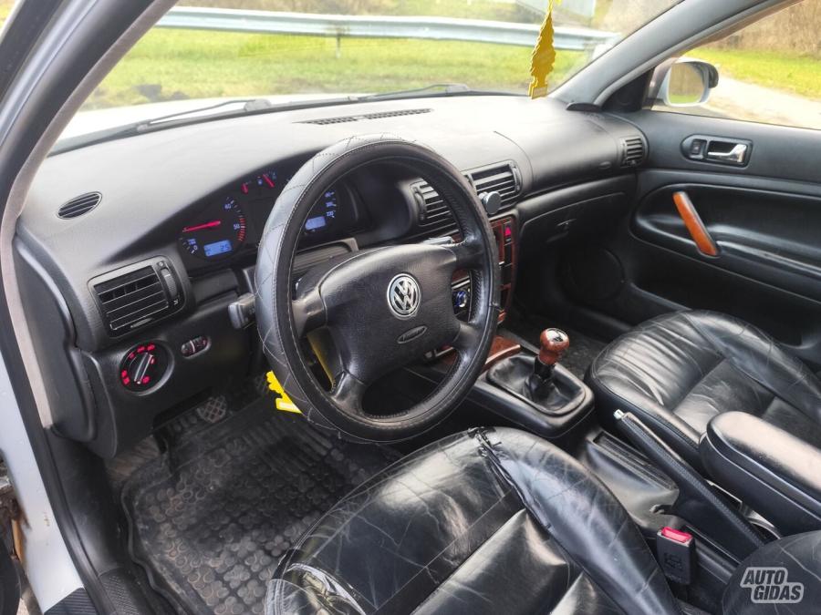 Pelēks Volkswagen Passat 2000 Kelmė, ar dzinēja tilpumu 1.90 L un nobraukumu 537 tūkst. km par 670 €, foto 9 vietnē AUTOMOTO.COM.LV