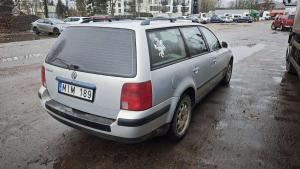 Grey Volkswagen Passat 2000 in Kaunas, with an engine capacity of 1.90 L and mileage of 420 thousand km for 750 €, photo 4 on AUTOMOTO.COM.LV
