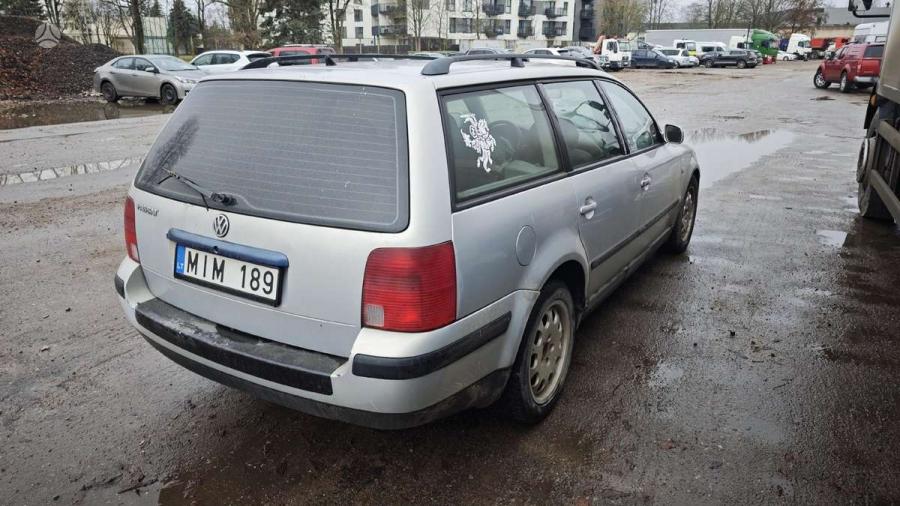 Grey Volkswagen Passat 2000 in Kaunas, with an engine capacity of 1.90 L and mileage of 420 thousand km for 750 €, photo 4 on AUTOMOTO.COM.LV